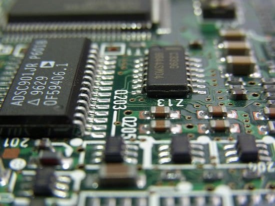 La memoria ROM: Que es? Para qué sirve? Tipos - Tecnología + Informática